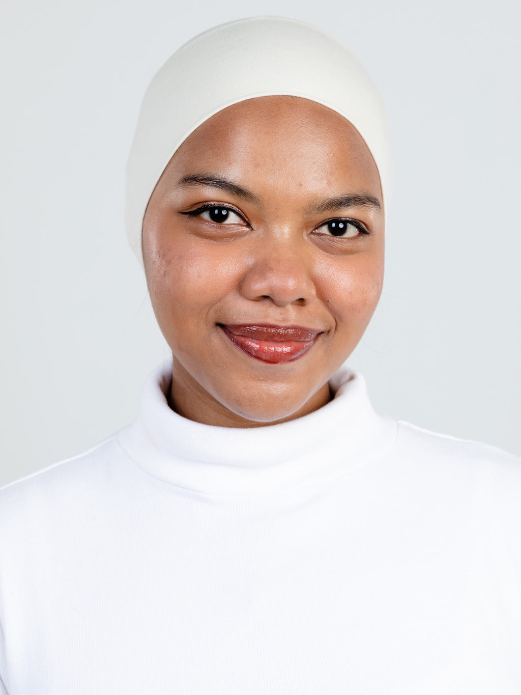Tube Underscarf Oatmeal – Aayla Hijabs