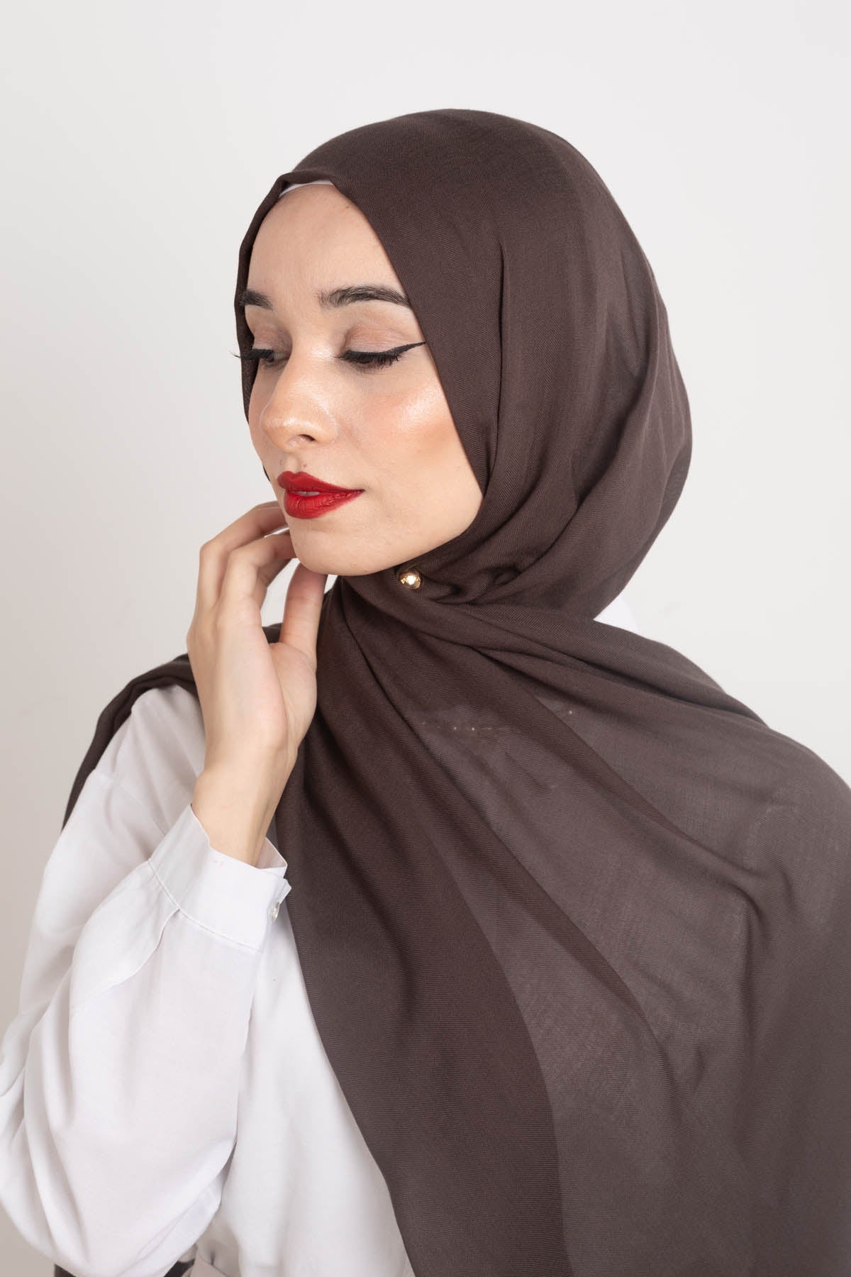 Shop Modal Hijabs in Sri Lanka – Aayla Hijabs
