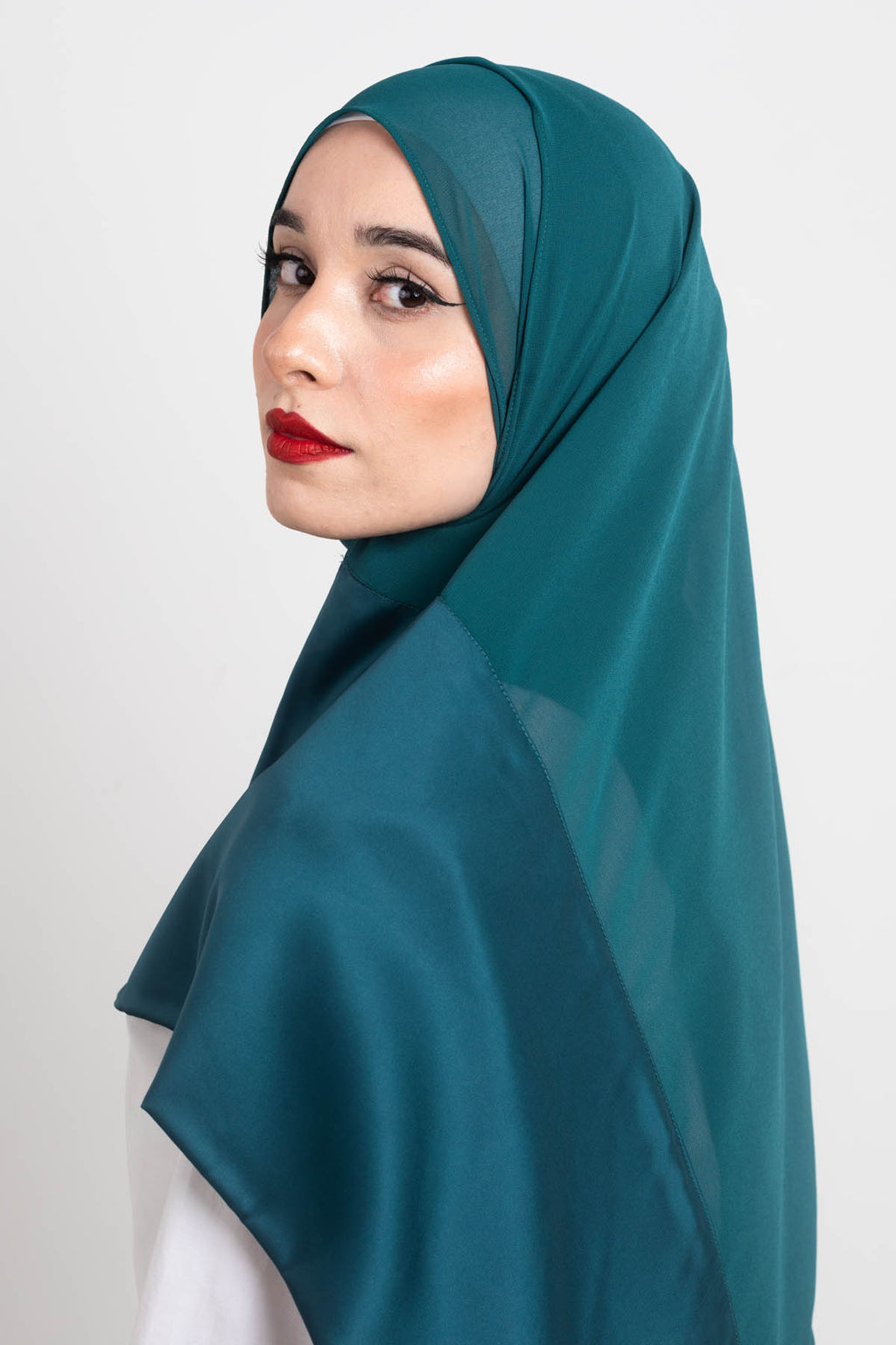 Deep Emerald - Satin Edged Hijab – Aayla Hijabs